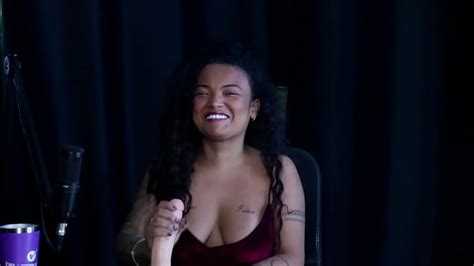 Safada Demonstrates Her Blowjob After Saying That Content Creation Is A