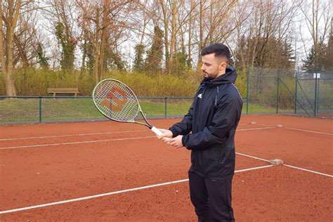 How To Grip A Tennis Racket With Pictures