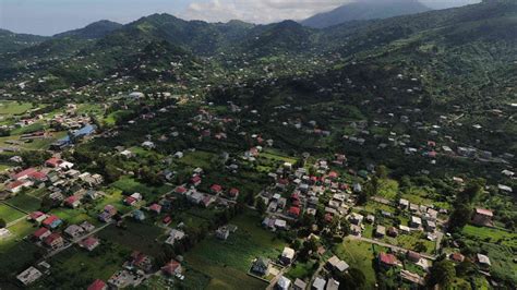 ხელვაჩაური მიწის აზომვა გაფორმება სტატუსის შეცვლა არქიტექტურა