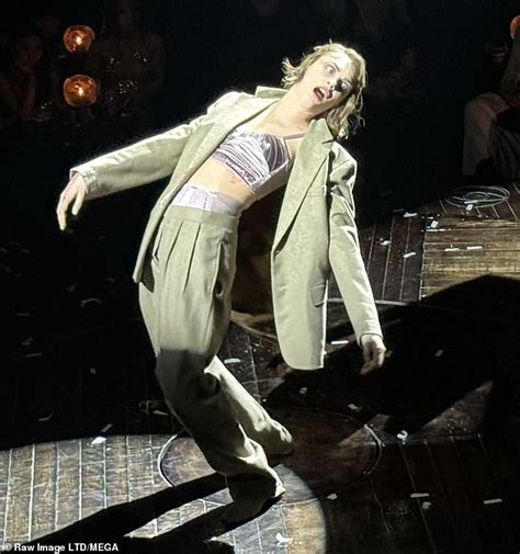 Cara Delevingne S Renaissance Continues As She Makes Her West End Debut