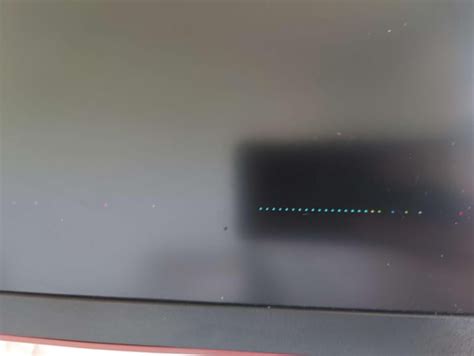 My Monitor Keeps Displaying Random Colour Dots R Linustechtips