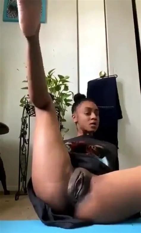 Girl Masturbation Slim Ebony Teen Shows Off…