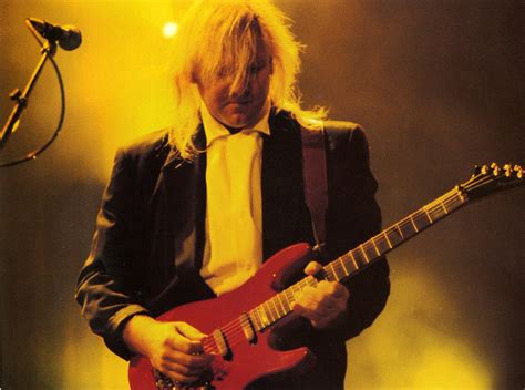 Alex Lifeson R Alexlifeson