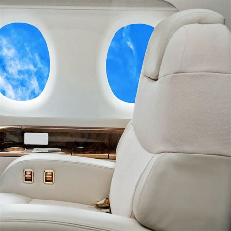 Business Class Window Travel Off Path