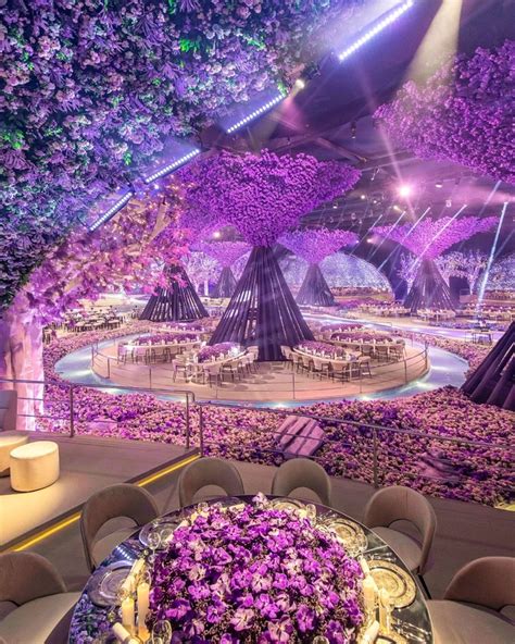 ញាក់ រោងការមួយនៅឥណ្ឌា ប្រែក្លាយជាសួនផ្កាធំបង្ហាញផ្ទាំងទស្សនីយភាពគួរឲ្យភ្ញាក់ផ្អើល Khmerload