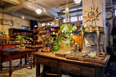 台南鳥飛古物店停駐在時空中的古董店感受老件的溫度 TRAVELER Luxe