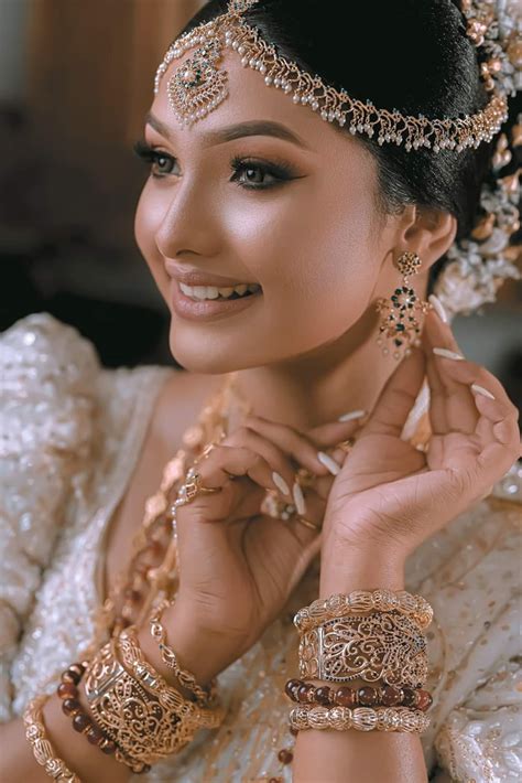 Sri Lankan Bride Traditional Osariya Dress Modified Saree 9gag