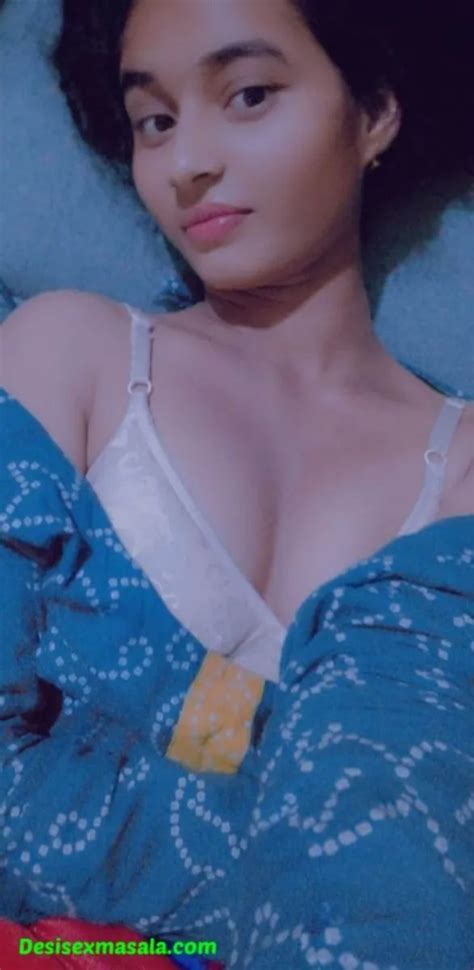 Sexy Desi Figure Girl Showing Cute And Tite Boobs Pics XHamster