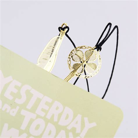 Cute Kawaii Gold Metal Bookmark Vintage Key Feathe Vicedeal