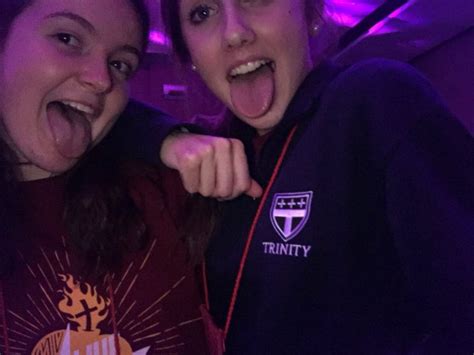 Pictures Of Lara Phillips