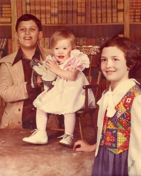 The Good The Bad And Mostly The Ugly 35 Awkward Olan Mills Photos