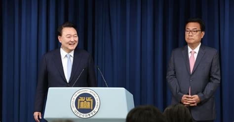 윤 대통령 정진석 비서실장 직접 발표“여야 두루 원만한 관계”