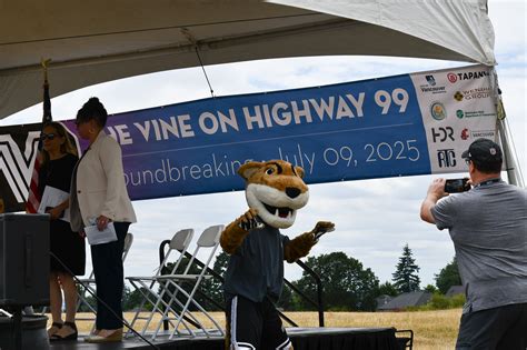 C Tran Even If It Doesnt Feel Like It Yet Spring Is Allegedly Near With It Will Come