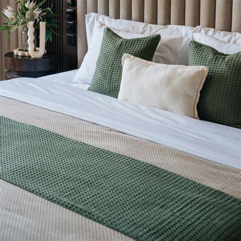 Indolinen Sage Green Bed Runner Set Cotton Waffle Indolinen