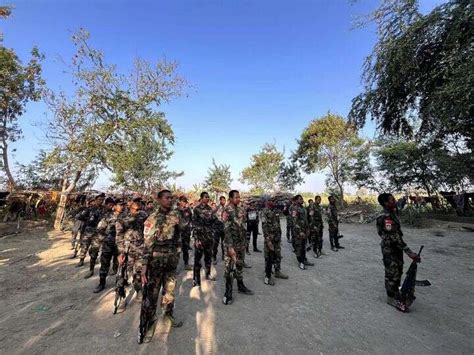 မတ္တရာမြို့နယ်ရှိ စစ်တပ် တပ်စွဲထားသော နေရာနှင့် Fawကားဖြင့် လိုက်ပါလာသော စစ်သားများကို တိုက်ခိုက