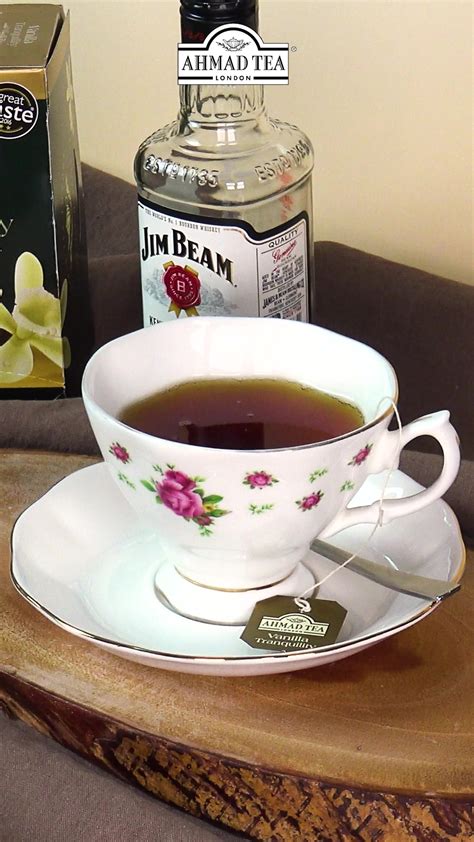 쌉쌀한 홍차의 맛을 바닐라가 부드럽게 감싸는 아마드티 바닐라트랜퀄리티는 독특한 향기의 위스키와 그 특유의 단맛이 서로를 끌어올려 묵직하고 강렬한 맛으로 추운 겨울날 몸을