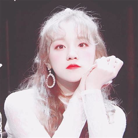 自制宋雨琦滤镜头像 抱图dd