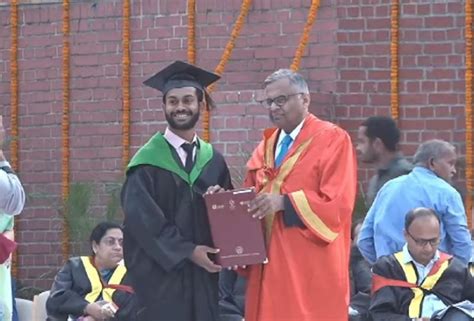 Livedmyiimdream Convocated Iimlclassof2023 Siddhartha Vatsa 55