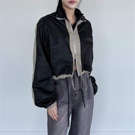 [fw 유니크 힙 항공점퍼 어깨패드 투웨이] 태태자수점퍼 에이블리