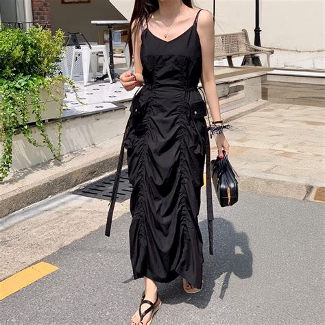 더즈 당일발송 텔라 셔링 스트링 카고 끈나시 민소매 뷔스티에 롱 원피스