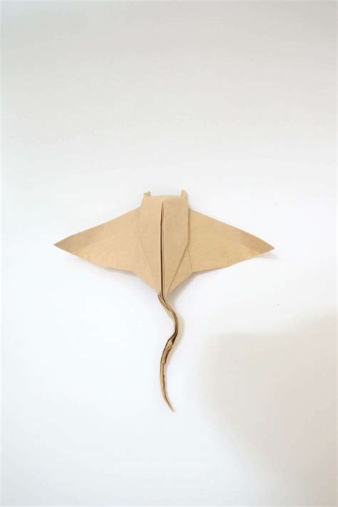 Triangle Origami Has Shared 4 Photos With You In 2024 Origami Patterns Origami Design Easy