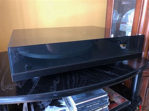 Rega Planar 2 Photo #2648144 - Canuck Audio Mart