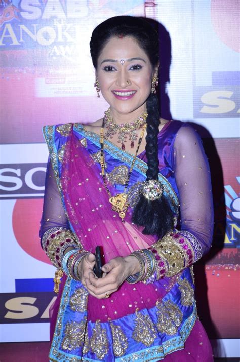 Disha Vakani At Sab Ke Anokhe Awards 2014 In Mumbai Rediff Bollywood