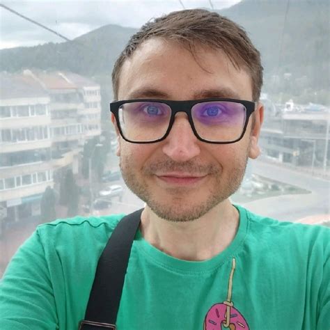 Daniel Istrate Linkedin