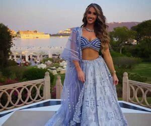 Sophie Shine Biography Height Age Boyfriend Net Worth