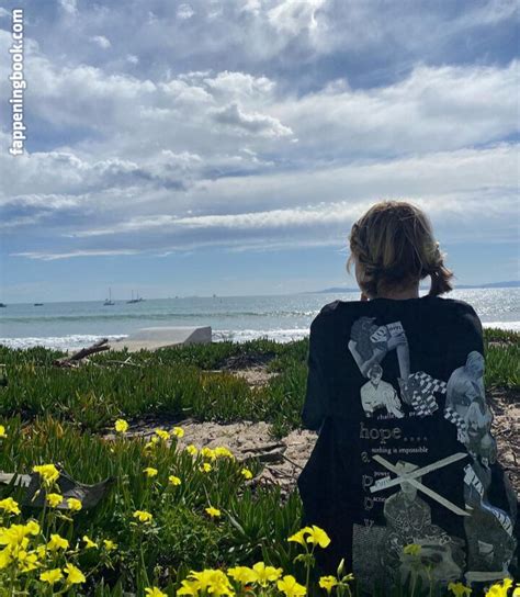 Emma Myers Emma Myers Nude Onlyfans Leaks The Fappening Photo Fappeningbook