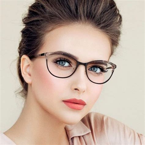 Pin By Jean Lauer On Eyewear Fashion Eye Glasses Glasses For Oval