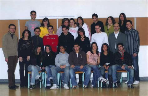 Photo De Classe Terminale Stt Ig Terminale Stt Cg De Lyc E De L O R T Copains D Avant