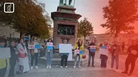 ემიგრანტების აქციები ევროპაში Youtube