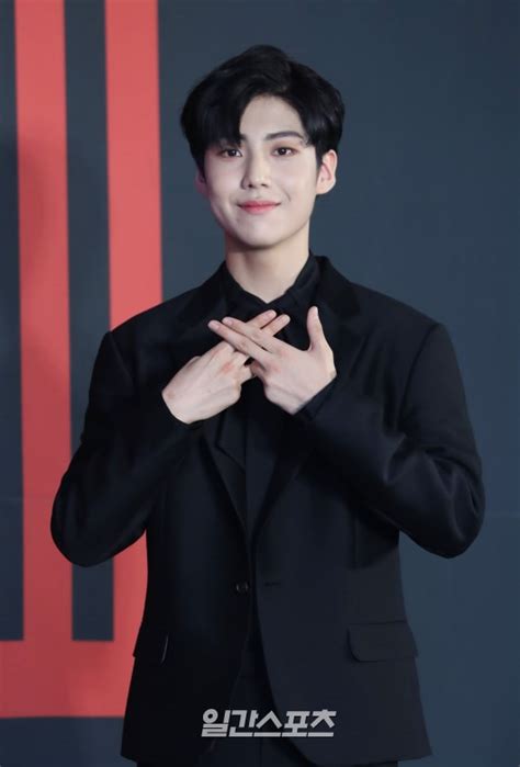 포토 이은상 보조개 들켰네 JTBC 뉴스