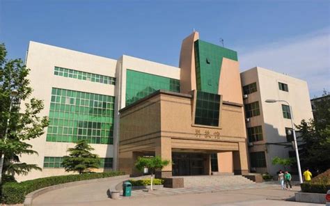 很火的大数据专业，就业前景到底怎么样？女孩能学吗？ 知乎