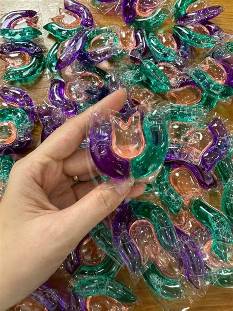 3‌ေရာင္‌ျခယ္‌ Tulip ပန္‌း‌ေလး 🌷🌷🌷🌷 Saung Hnin Pwint