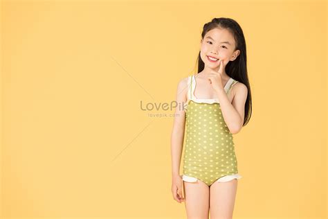 여름 수영복 사진 무료 다운로드 Lovepik