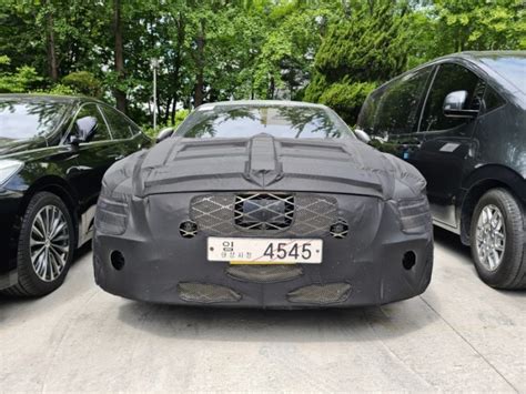 제네시스 G80 페이스리프트 최신 스파이샷 스파이샷