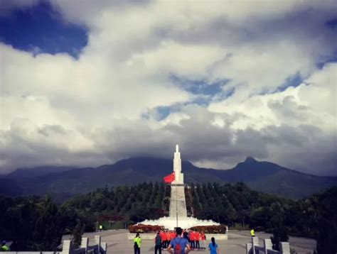 中国拳击国家集训队参观海南五指山革命根据地纪念园！ 基地爱动体专注您身边的体育