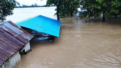 စလင်းမြို့နယ်က မုန်တိုင်းဒဏ်သတင်း အမှောင်ချခံထားရ Youtube