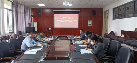 重庆科技学院举行学习贯彻习近平新时代中国特色社会主义思想主题教育专题读书班第五学习小组分组讨论暨理论学习中心组（扩大）2023年第8次集中学习