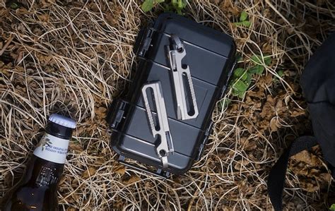 Bladeclip Titanium Multitool Geeky Gadgets