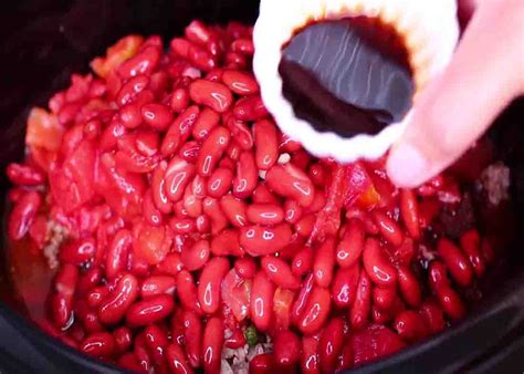Easy Slow Cooker Chili Recipe Diy Joy