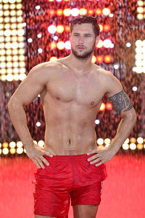 Paula Chirilă A Făcut Liposucție Iar Crbl A Slăbit Cinci Kilograme