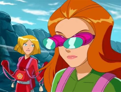 Totally Spies Ep 4 Espiãs Três Espiãs Demais Desenhos Animados