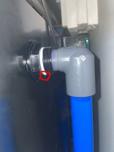 Very Slow Leaking Bulkhead Reef2reef