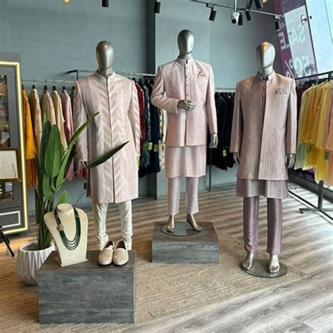 Designer Bridal And Lehengas Clothing Store In Surat Gujarat 2024
