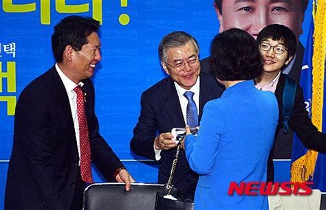 추미애 대표가 선거운동을 열심히 뛴 이유는 받은게 있어서임  인스티즈 Instiz 이슈 카테고리