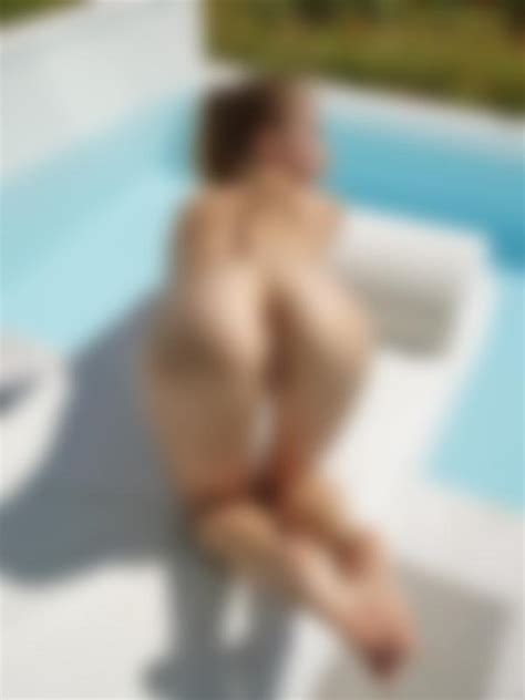惠美裸体假期 黑格雷 画廊