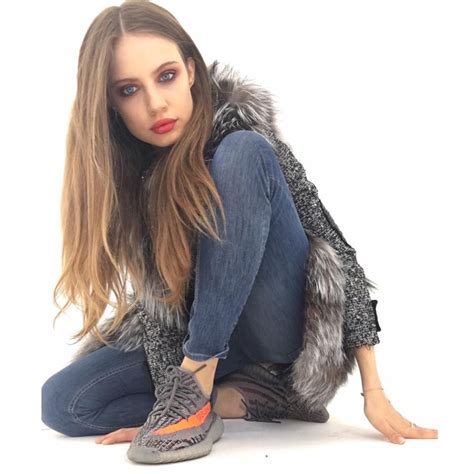 Xenia Tchoumitcheva The Holidays Are Over And Im On Set For A Big